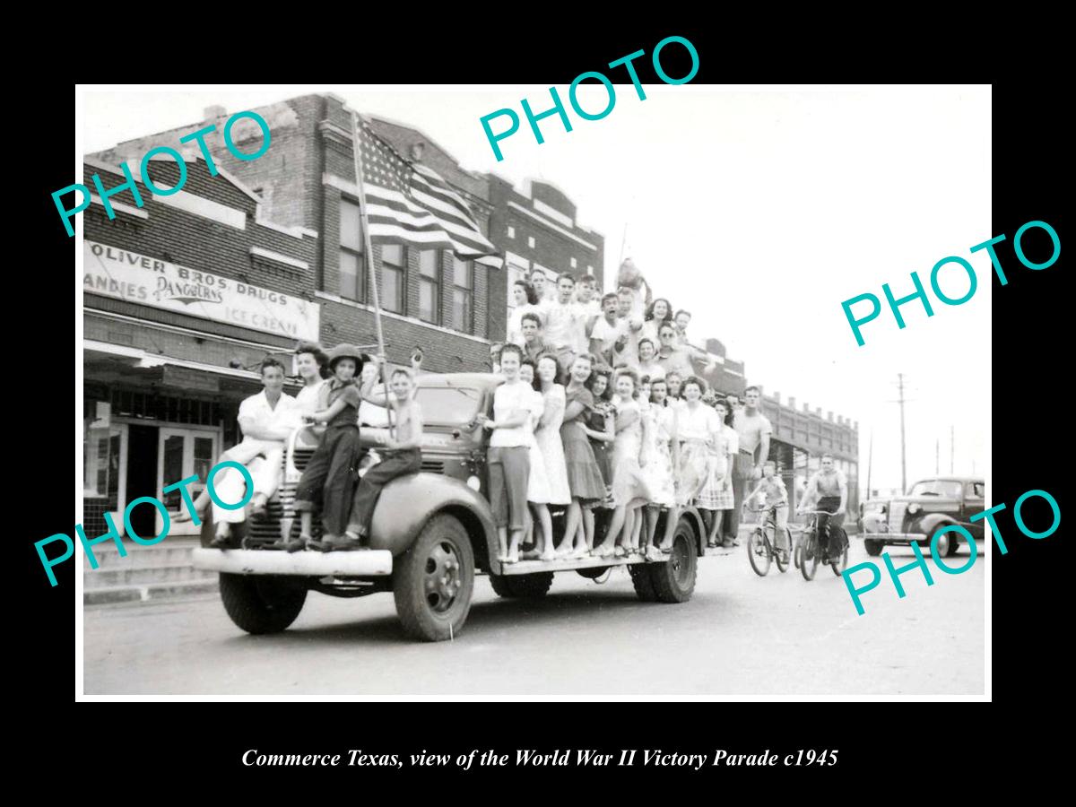 OLD LARGE HISTORIC PHOTO OF COMMERCE TEXAS, THW WWII VICTORY PARADE c1 ...
